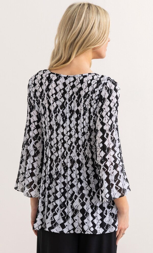 Printed Pleat Top in Black | Klass