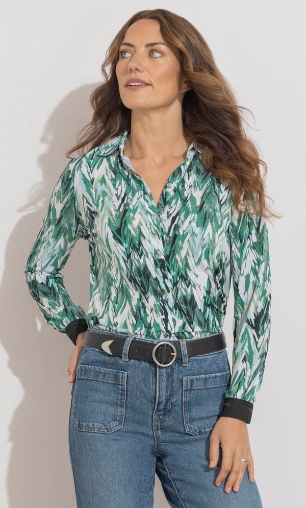 Anna Rose Patterned Blouse in Green | Klass