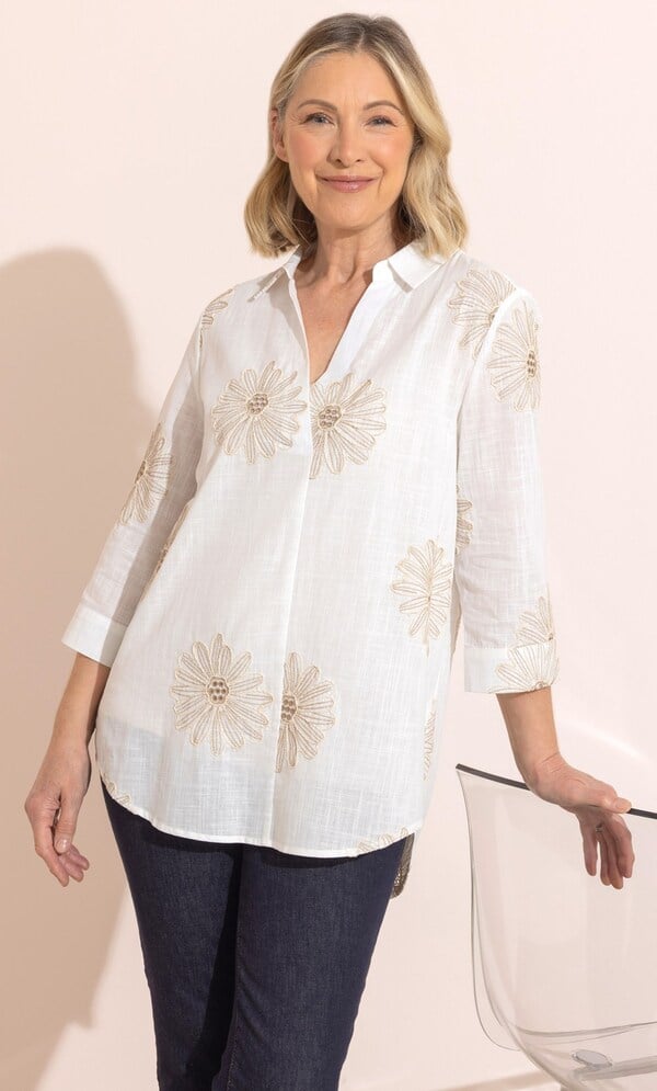 Anna Rose Floral Embroidered Top in White | Klass