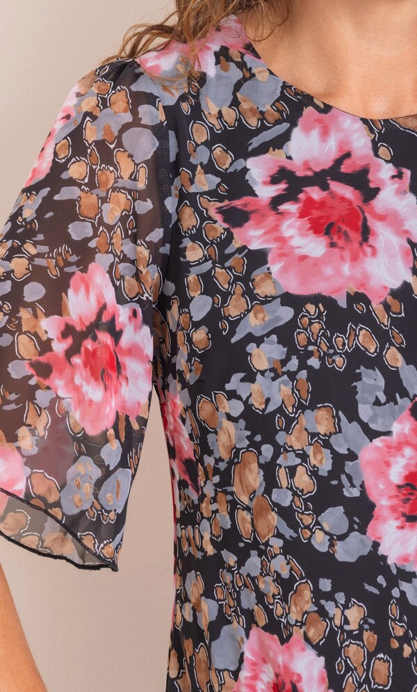 Anna Rose Floral Bias Cut Top in Black | Klass