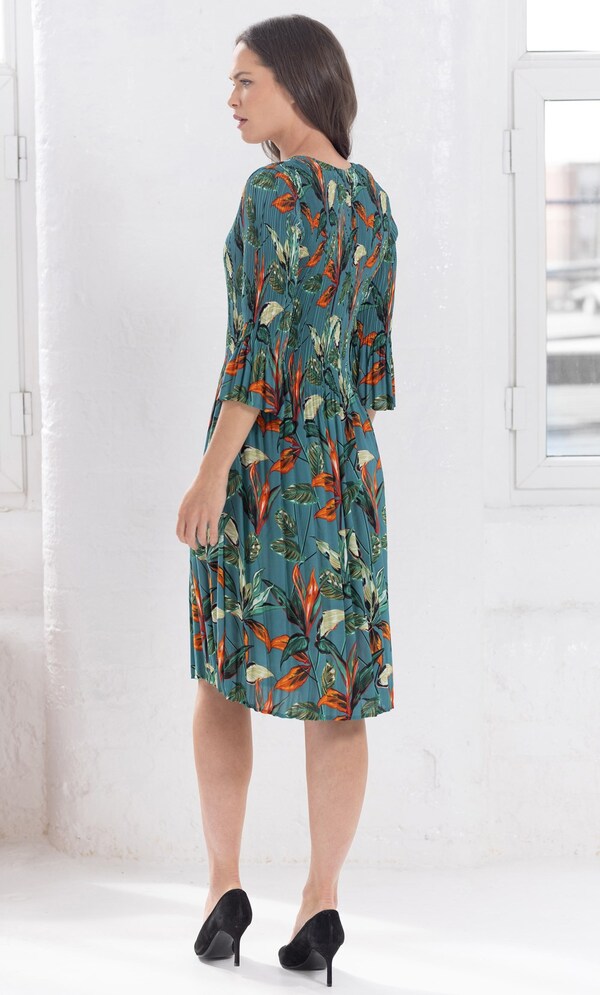 Botanical Print Pleated Dress in Green | Klass