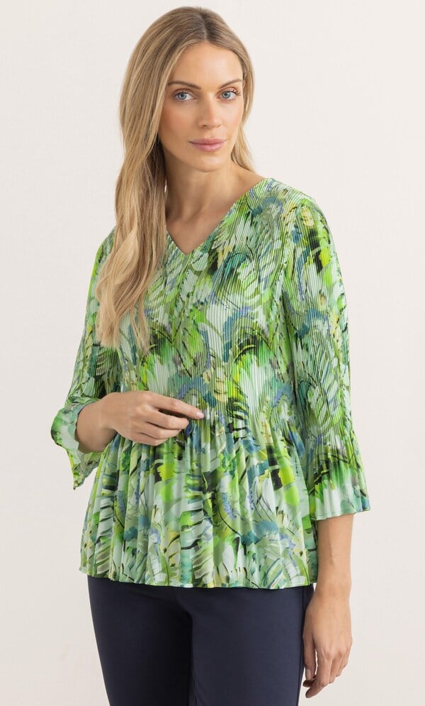 Three Quarter Sleeve Printed Pleat Top in Green | Klass