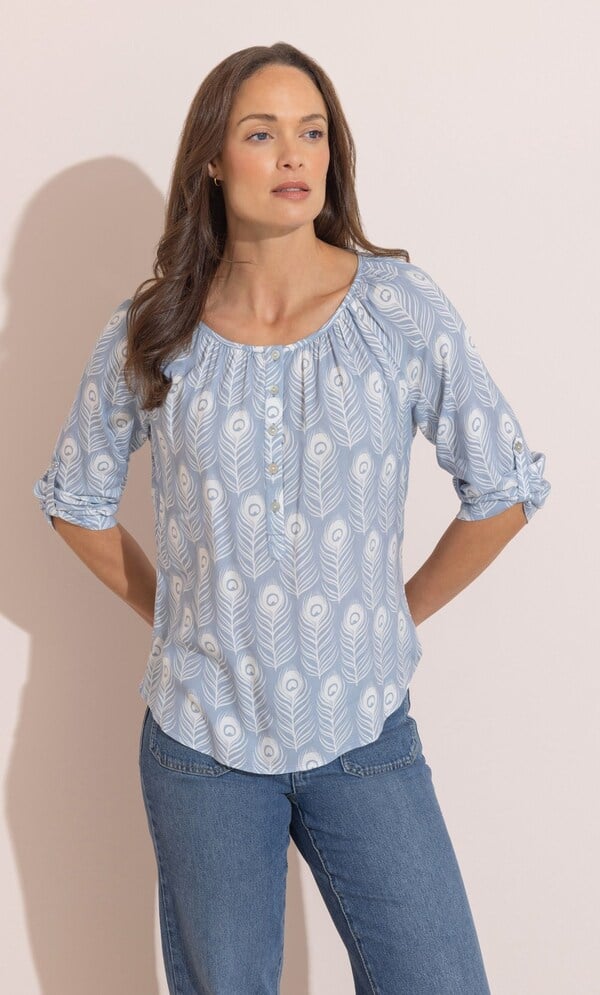 Peacock Feather Print Top in Blue | Klass