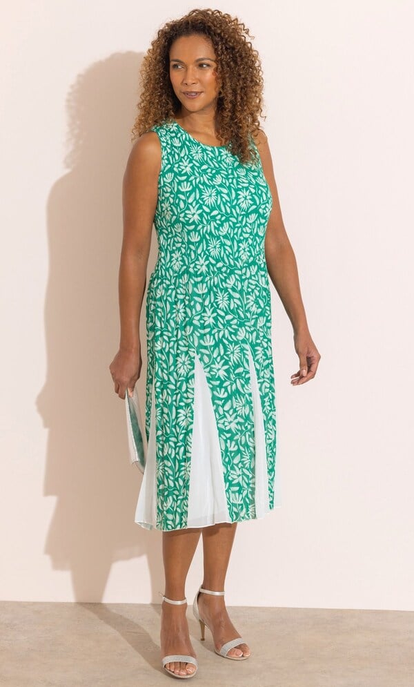 Anna Rose Floral Pleated Chiffon Dress in White | Klass