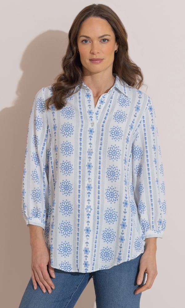 Textured Floral Print Blouse in White | Klass