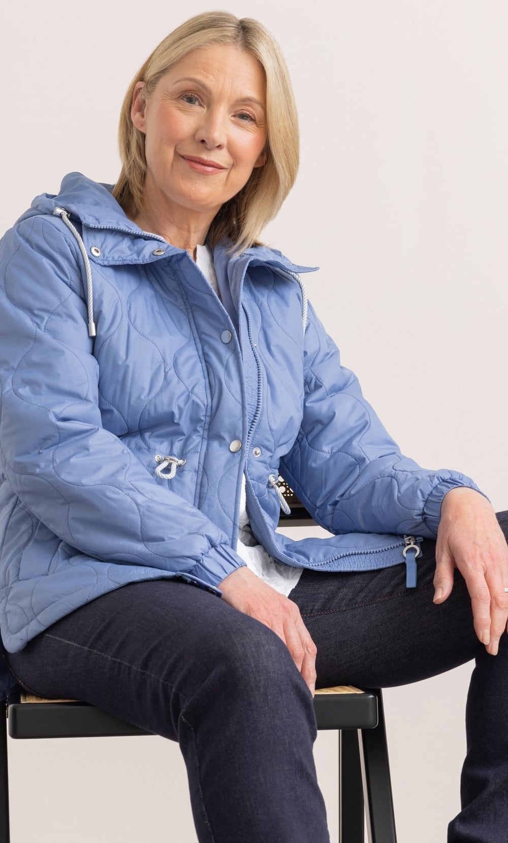 Anna Rose Quilted Hooded Jacket in Blue | Klass