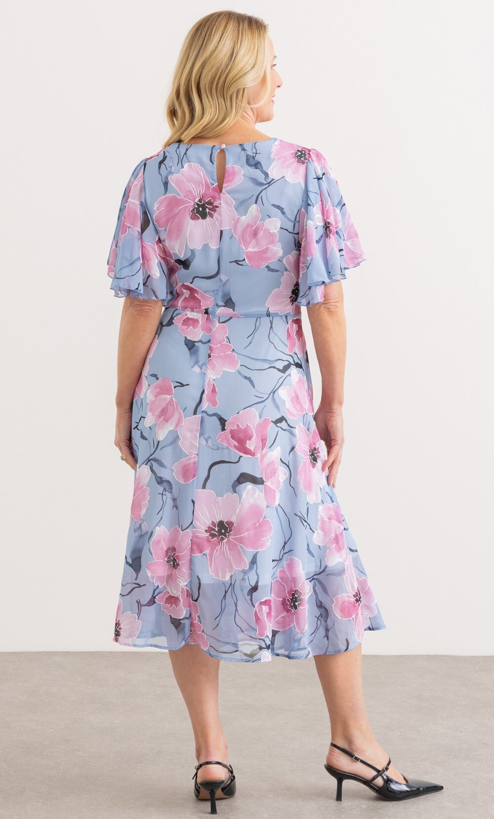 Anna Rose Floral Print Wrap Midi Dress in Blue | Klass