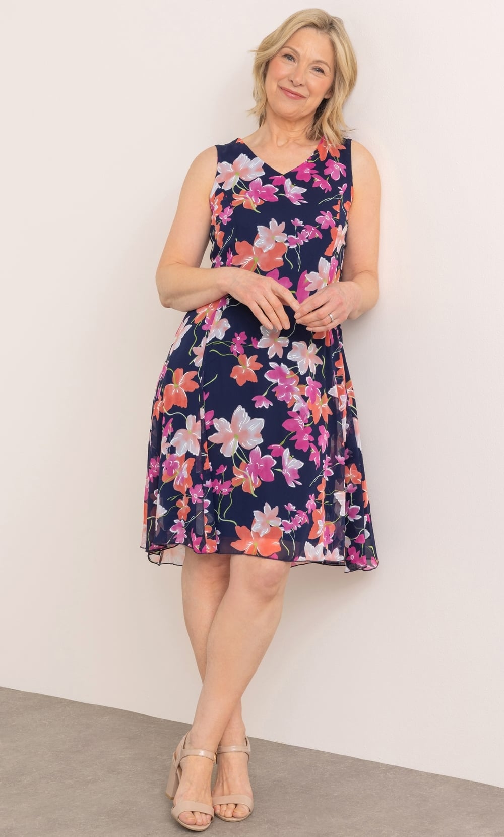 Anna Rose Floral Print Shift Dress in Blue | Klass