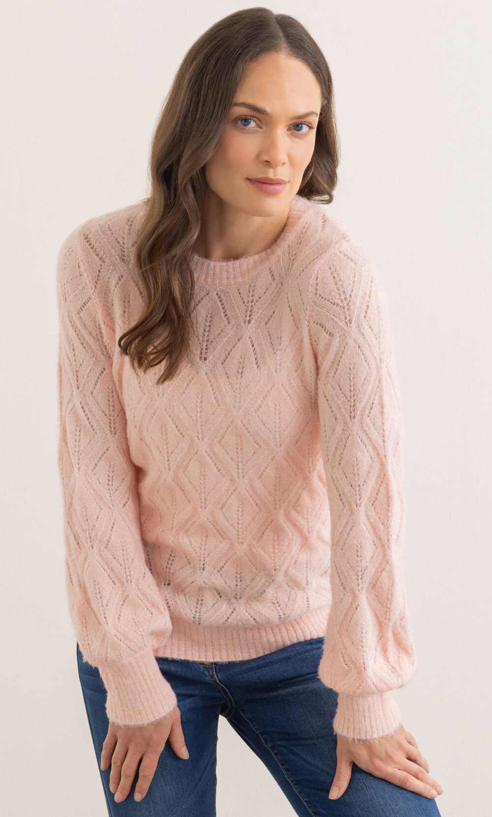 Diamond Lightweight Jumper in Pink | Klass