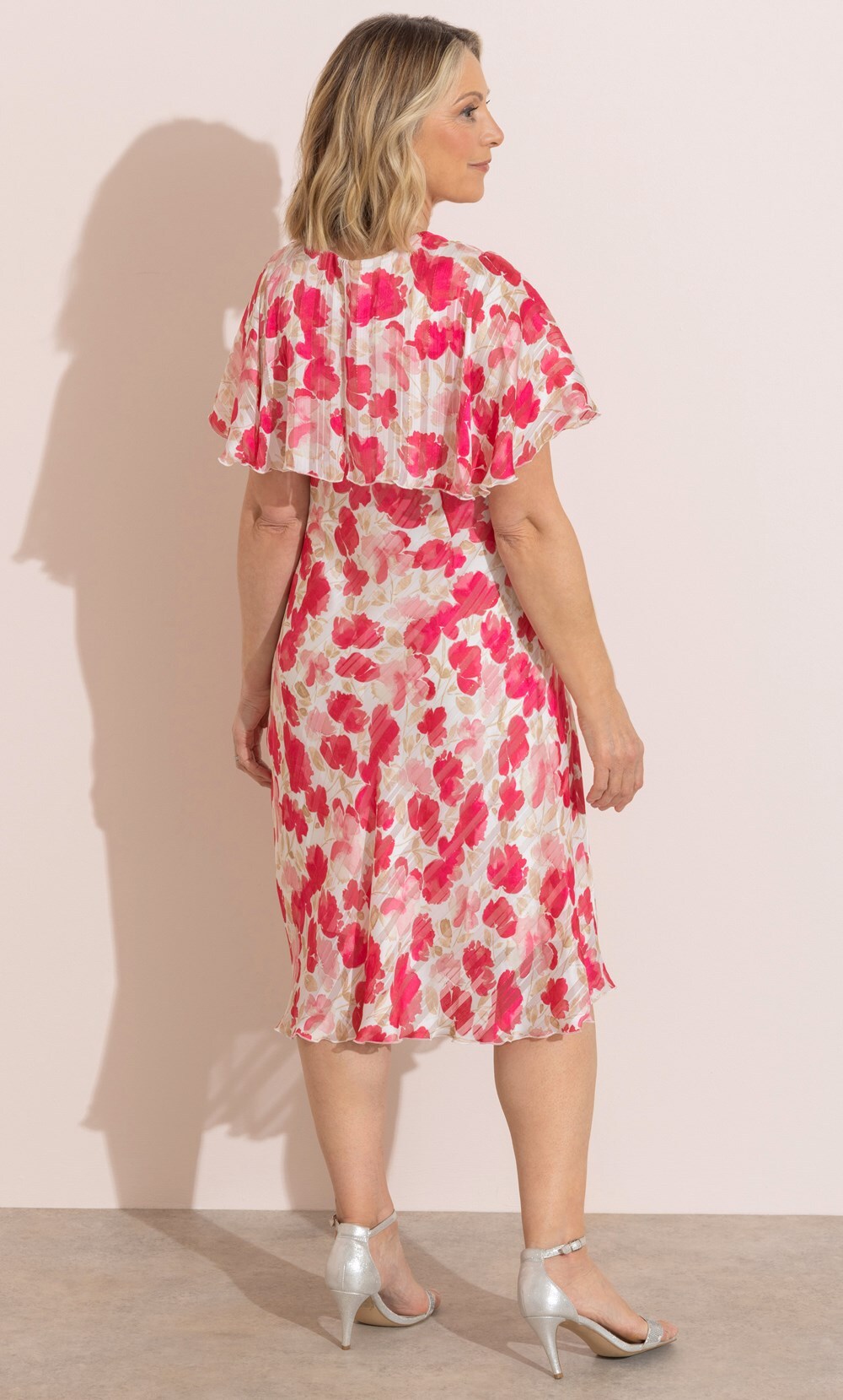Anna Rose Floral Cape Sleeve Dress in Pink | Klass